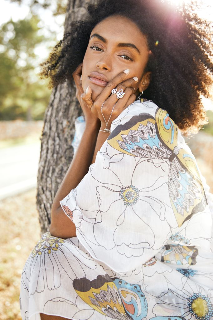 Stephany – Deva Models